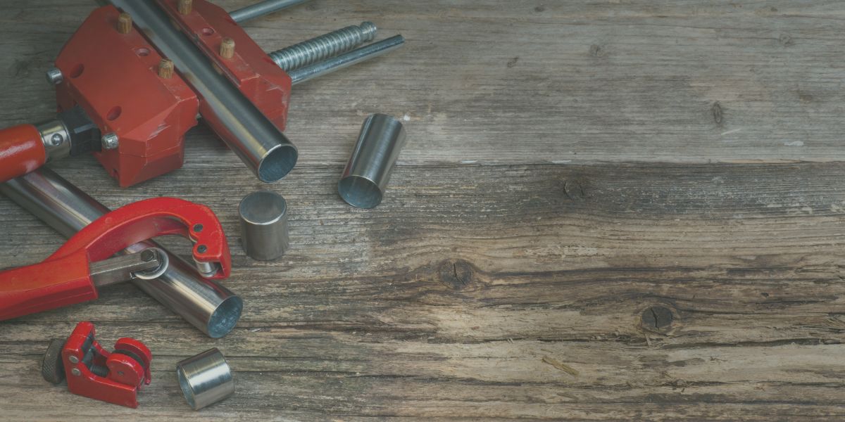 Everything You Need to Know About Pipe Clamps — HI-SPEC® Tools Official ...