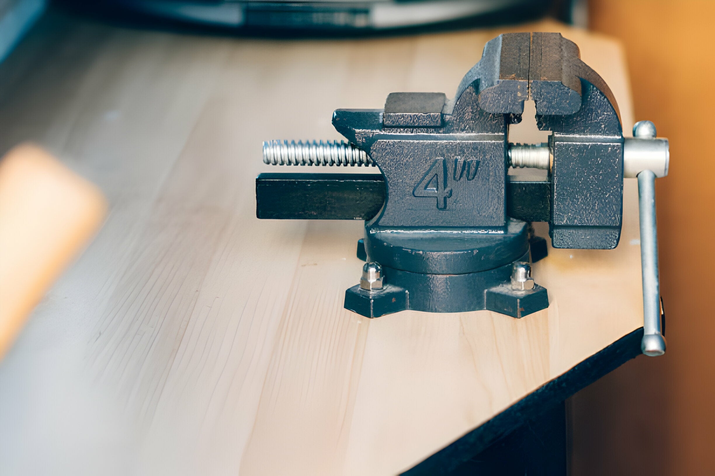 Secure Your Bench Vise Properly: Common Mounting Mistakes to Avoid — HI ...