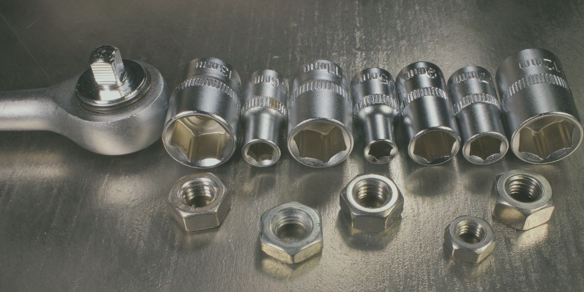 How to Choose the Right Stainless Steel Hex Nuts — HI-SPEC® Tools ...